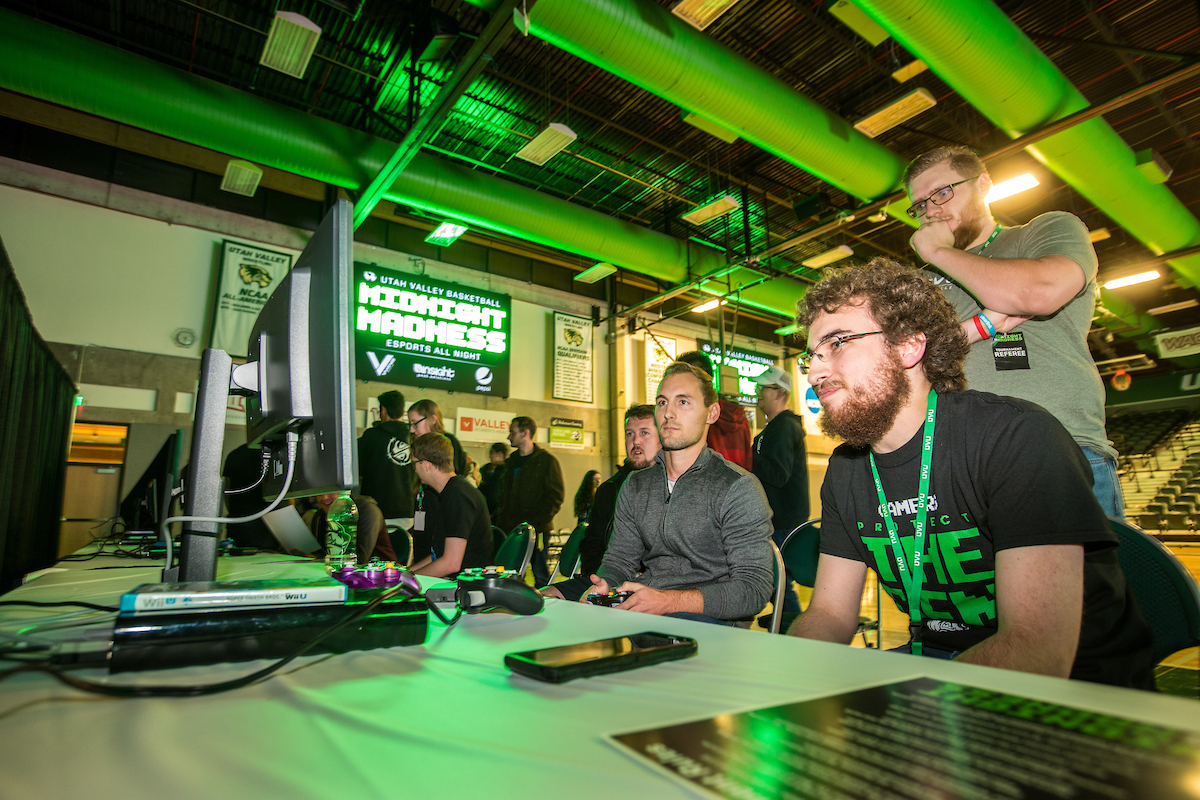 UVU is throwing support behind its esports teams | News, Sports, Jobs ...